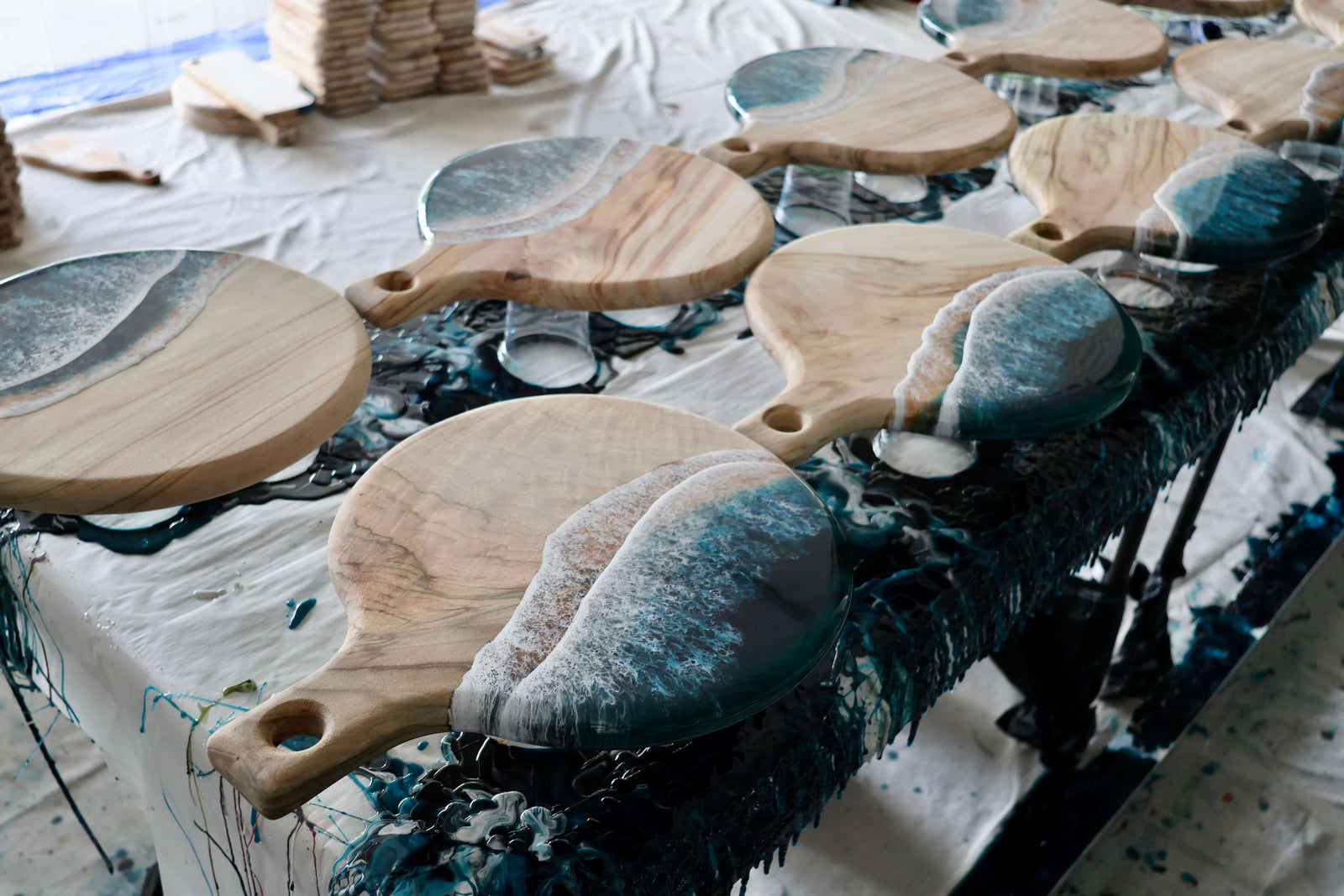 Learn Resin Art from Experts – The Fifth Design Resin Course